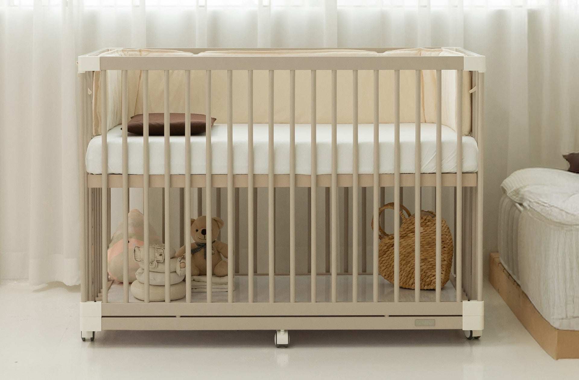 Are Drop-Side Cots Safe or Risky? Let’s Find Out!